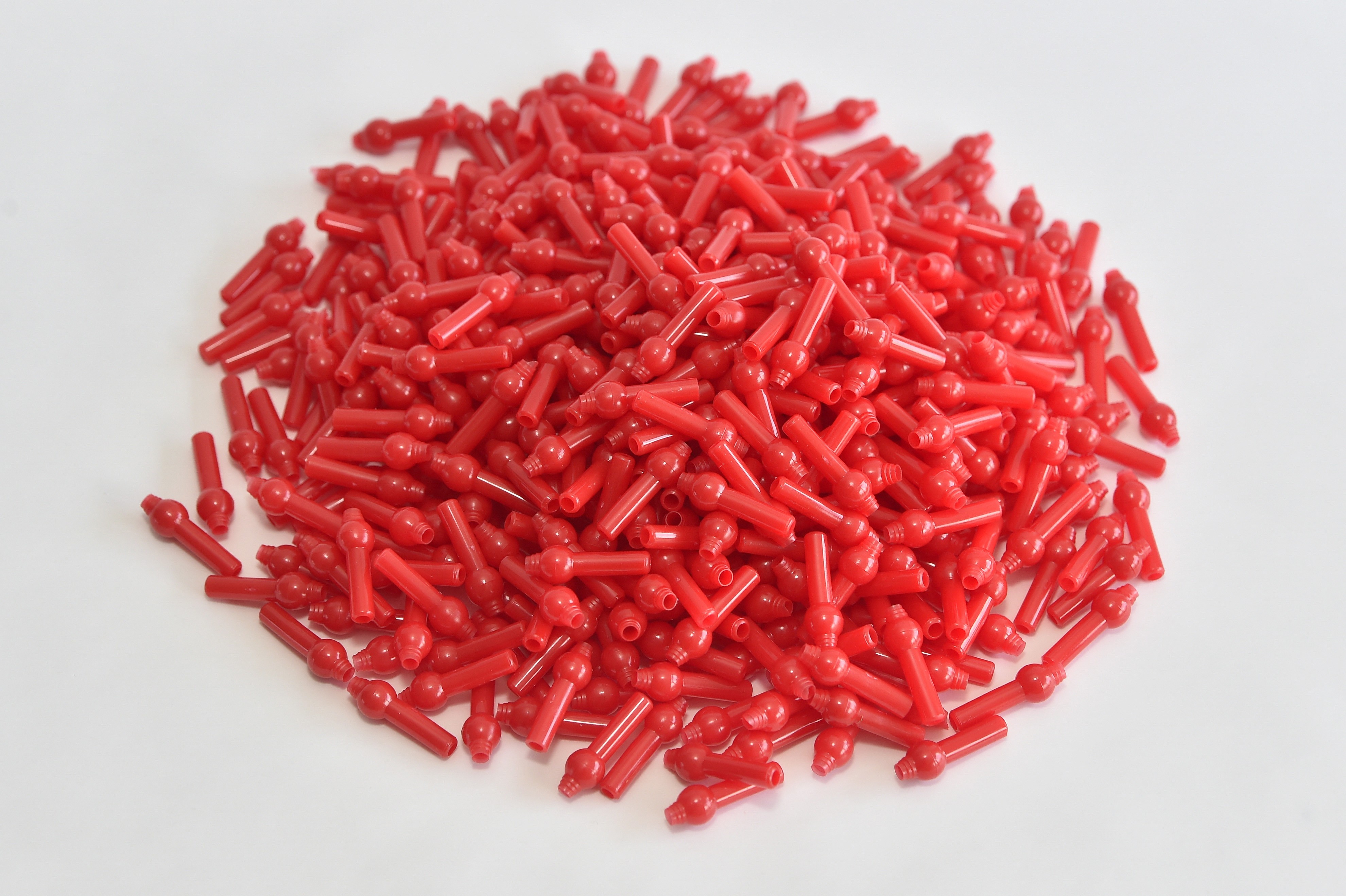 4mm Big Red Plastic Sprues - Pk 500